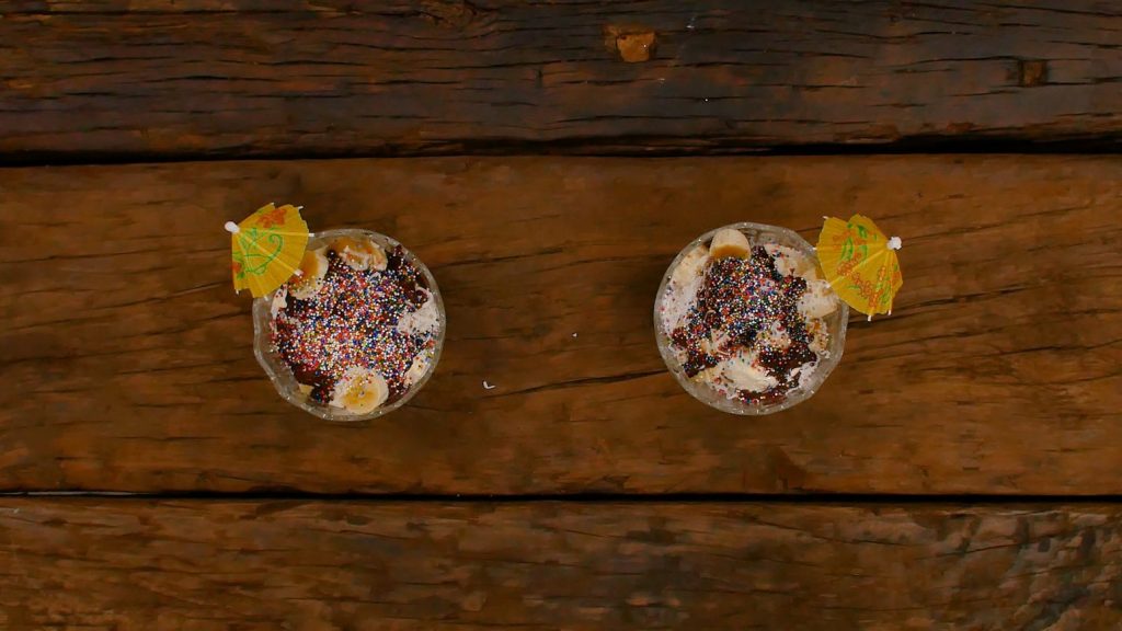 Helado con bananito y chocolate – El lobito